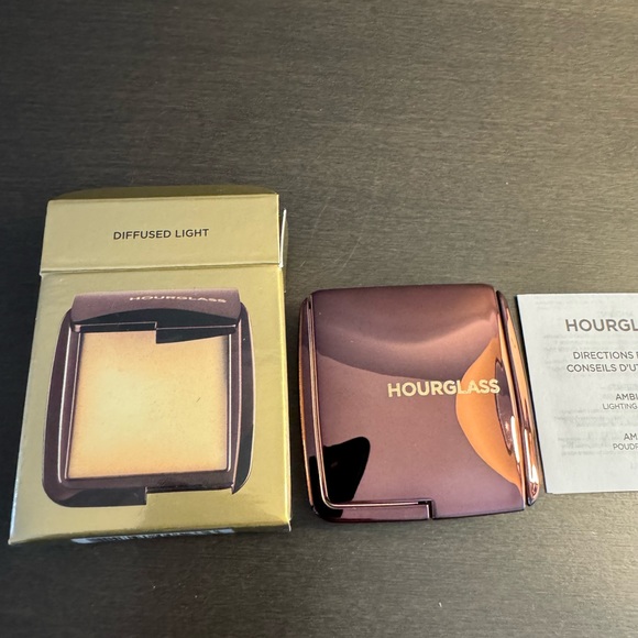 Hourglass | Makeup | Hourglass Ambient Lighting Powder Diffused Light 4 ...